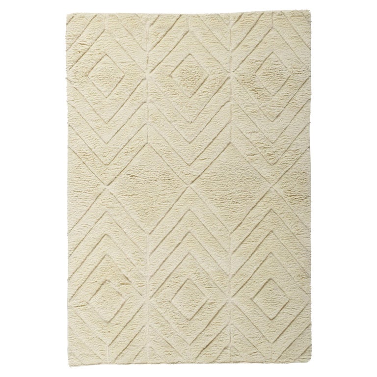 New Moroccan Style High-Low Ivory Rug For Sale at 1stDibs