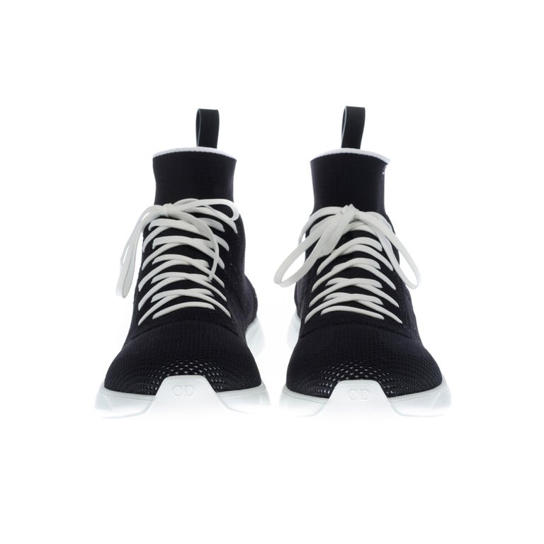 New Sneakers Christian Dior B21 high-rise sneakers in black canvas at ...