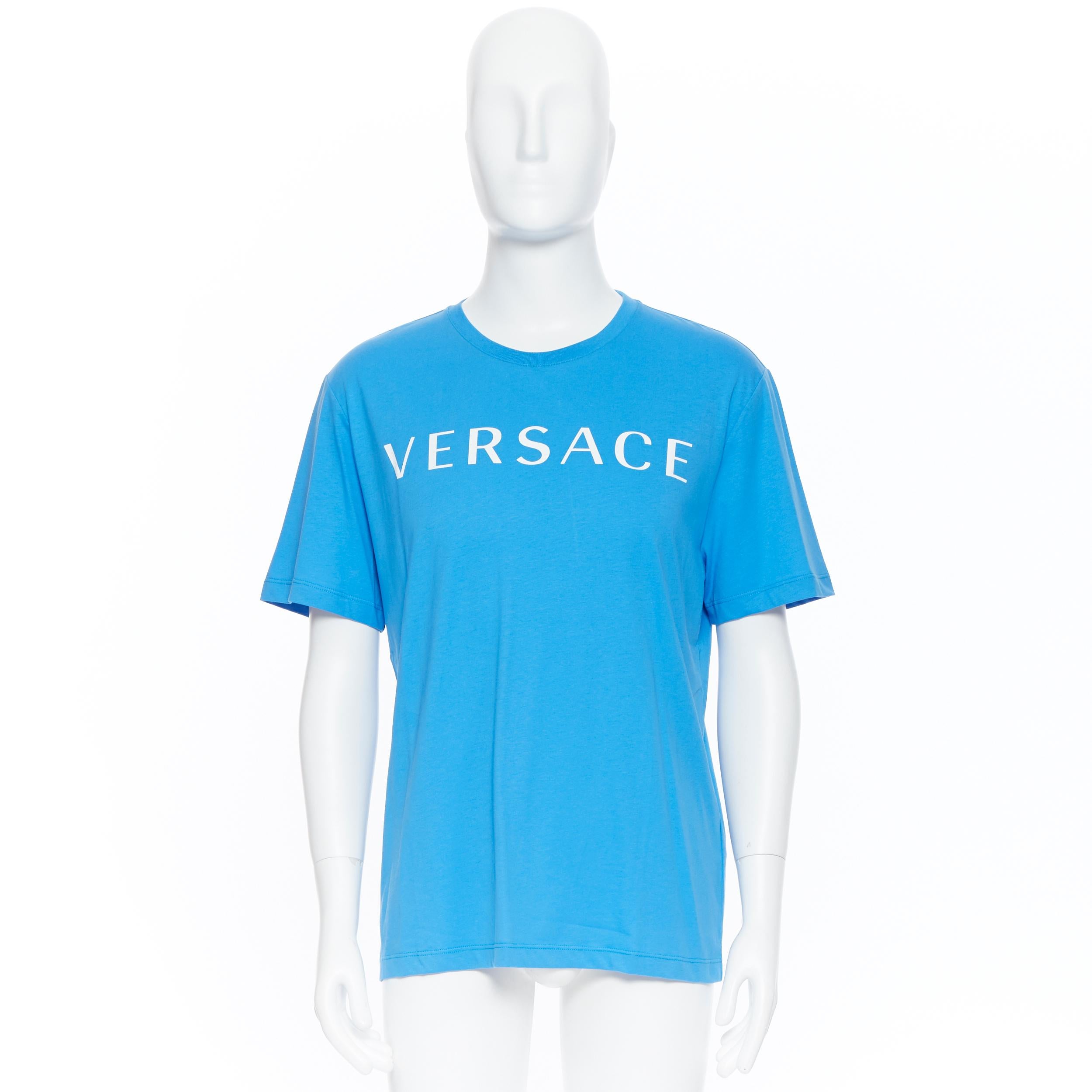 new VERSACE 2018 blue 1990''s logo front Medusa print slogan t-shirt ...