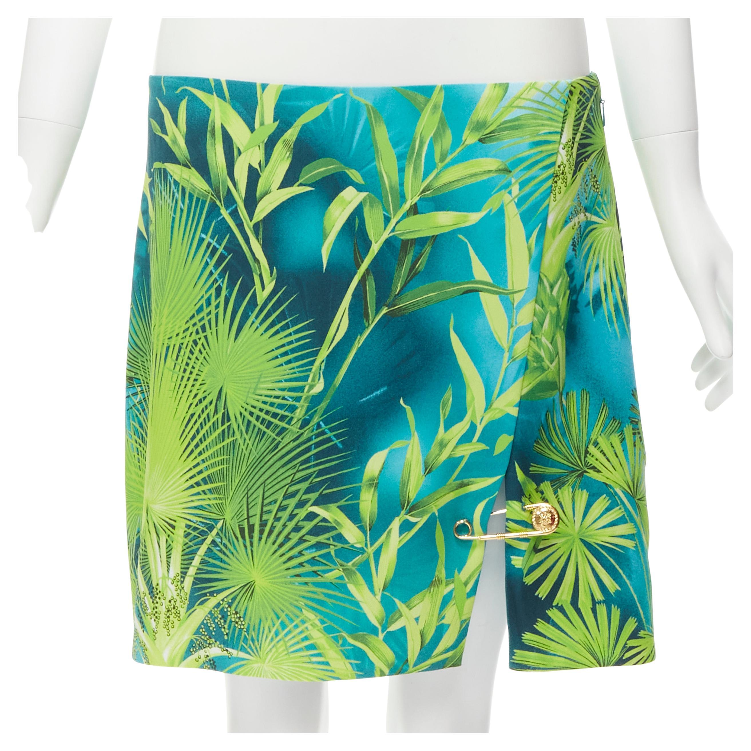new VERSACE 2020 Runway green Jungle gold Medusa safety pin mini skirt ...