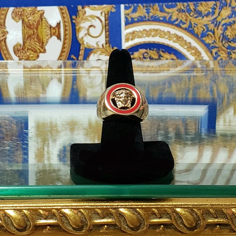 NEW VERSACE 24K GOLD PLATED MEDUSA RING with RED size 8 For Sale at 1stDibs