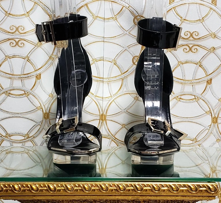 New VERSACE black patent leather plexiglass platform sandals 36; 39; 40 ...