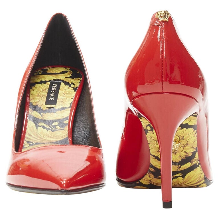 new VERSACE Hibiscus Barocco gold sole red patent Medusa stud pump EU36 ...