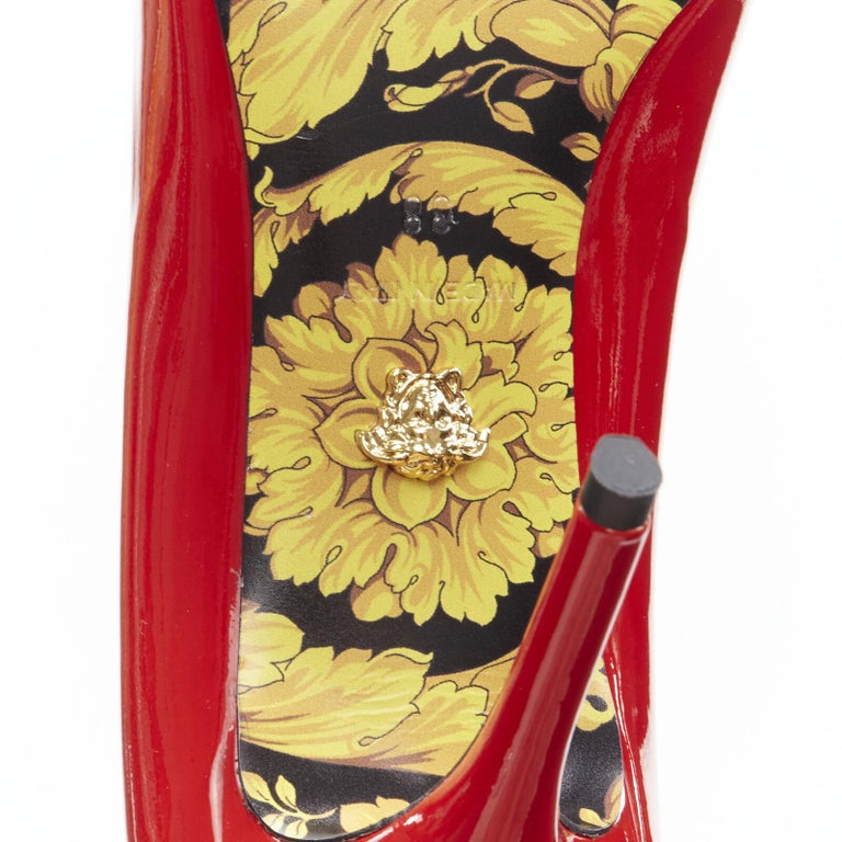 new VERSACE Hibiscus Barocco gold sole red patent Medusa stud pump EU39 ...