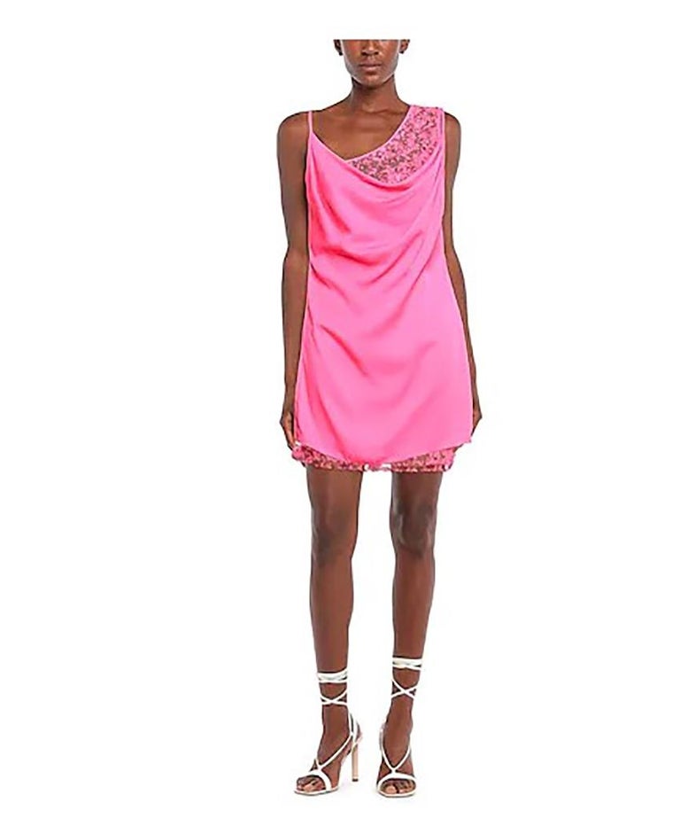 NEW VERSACE PINK MINI BEADED DRESS Size IT 38 - 2 For Sale at 1stDibs
