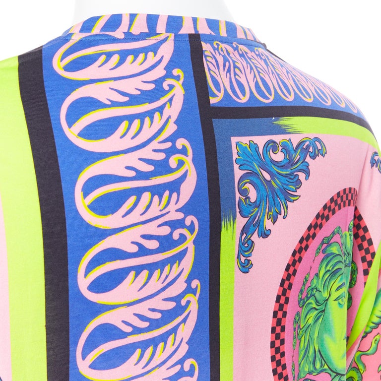 new VERSACE Pop Foulard 100% cotton neon Medusa graphic print t-shirt ...