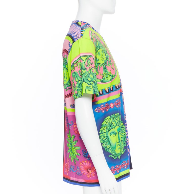 new VERSACE Pop Foulard 100% cotton neon Medusa graphic print t-shirt ...
