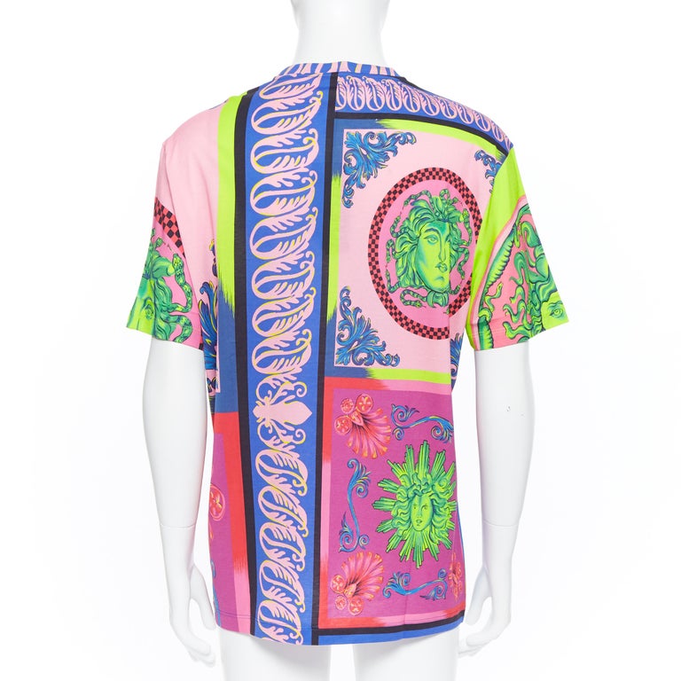 new VERSACE Pop Foulard 100% cotton neon Medusa graphic print t-shirt ...