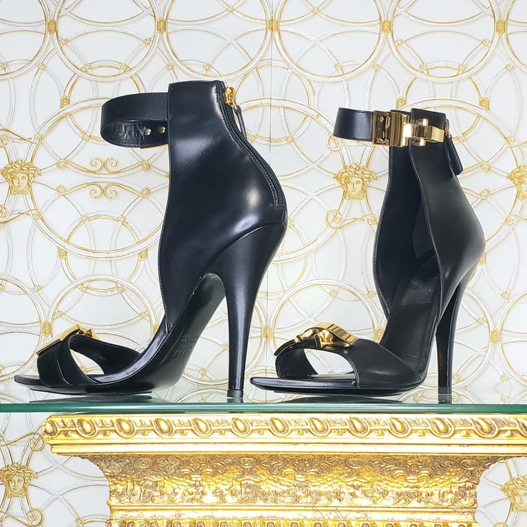 New VERSACE VERSUS BLACK LEATHER ANTHONY VACCARELLO EDITION SANDALS 41 ...