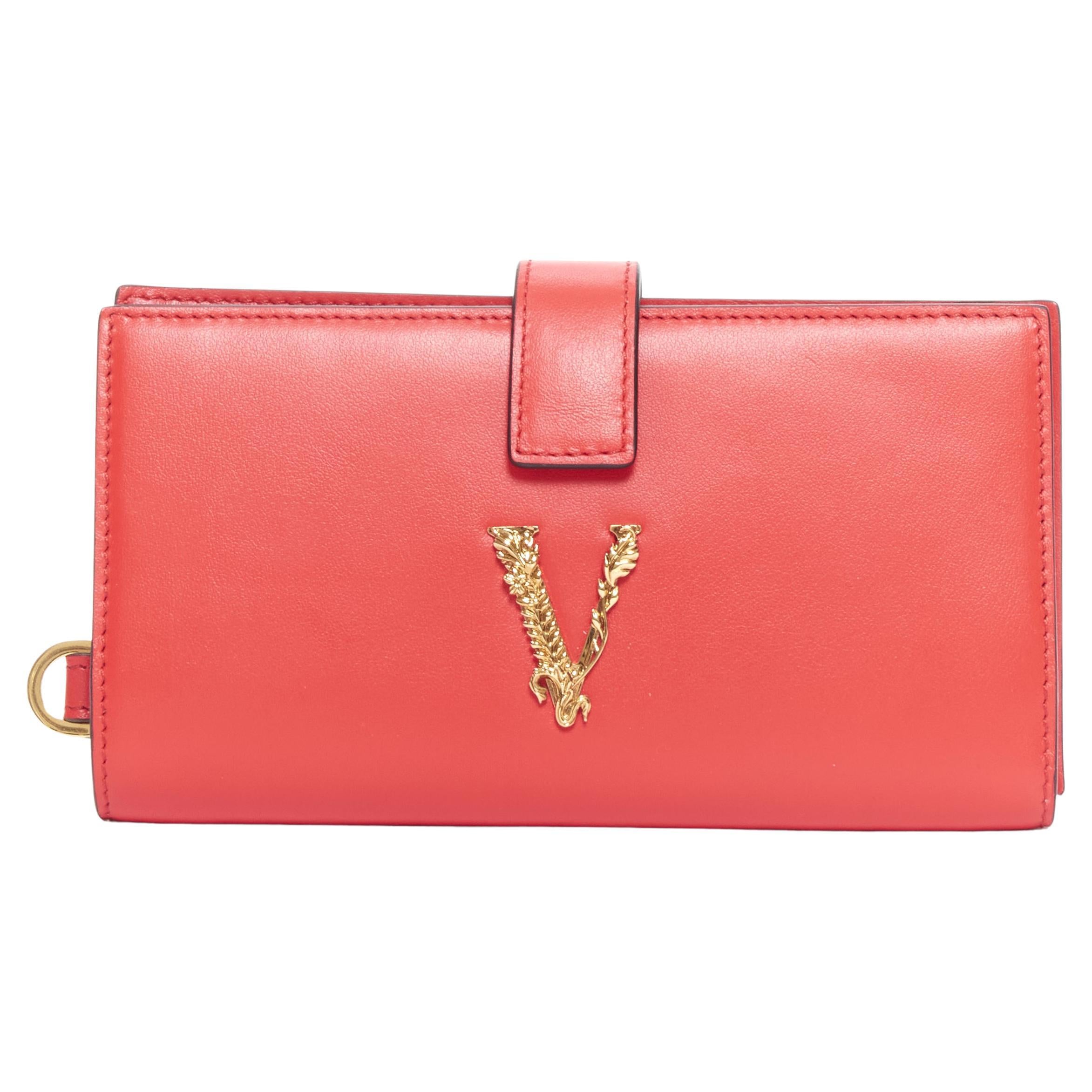 Versace Pink Quilted Icon Zip Around Leather Wallet w/ Gold Tone Medusa ...