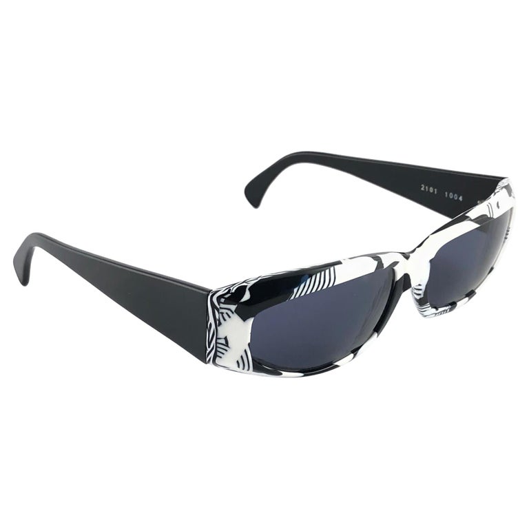New Vintage Alain Mikli 2101 Black and White France Sunglasses 1980's ...