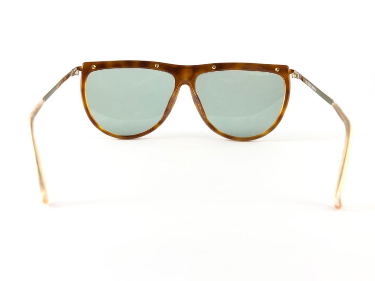 New Vintage Gucci Tortoise and Gold Accents Sunglasses 1980's Made in ...