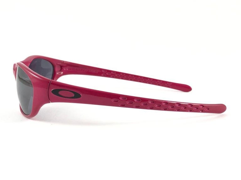 New Vintage Oakley Fives 2.0 Raspberry Black Iridium 2001 Sunglasses ...