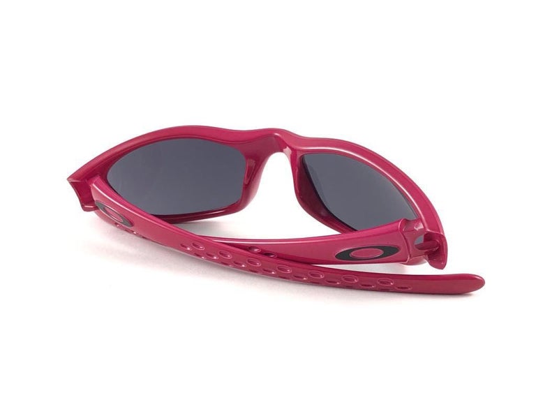 New Vintage Oakley Fives 2.0 Raspberry Black Iridium 2001 Sunglasses ...