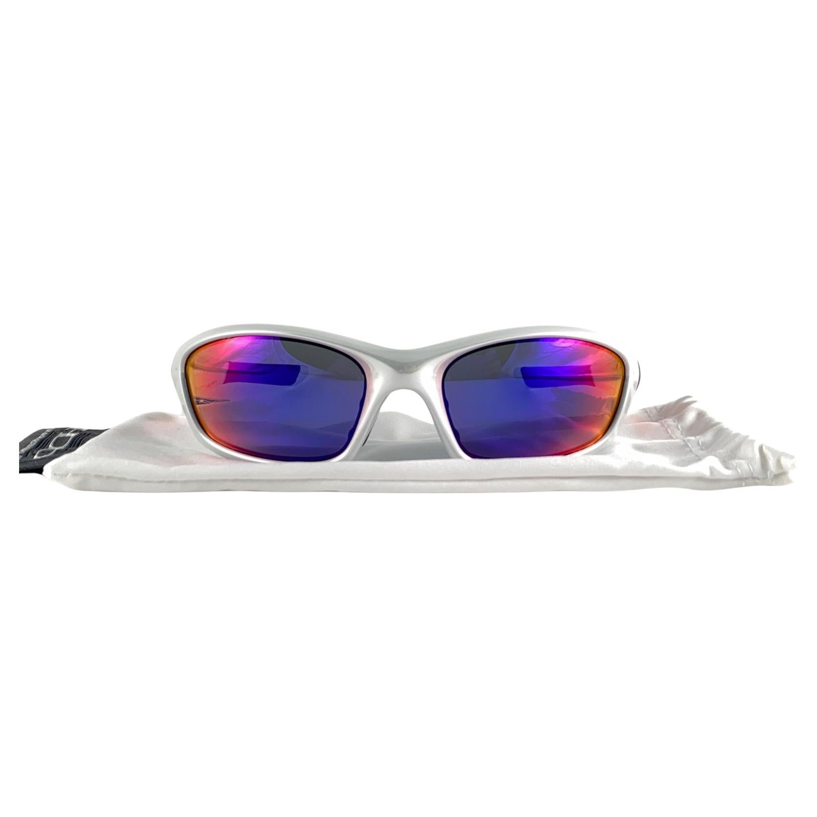 New Vintage Oakley Straight Silver Frame Blue Mirrored Lens 1999 ...
