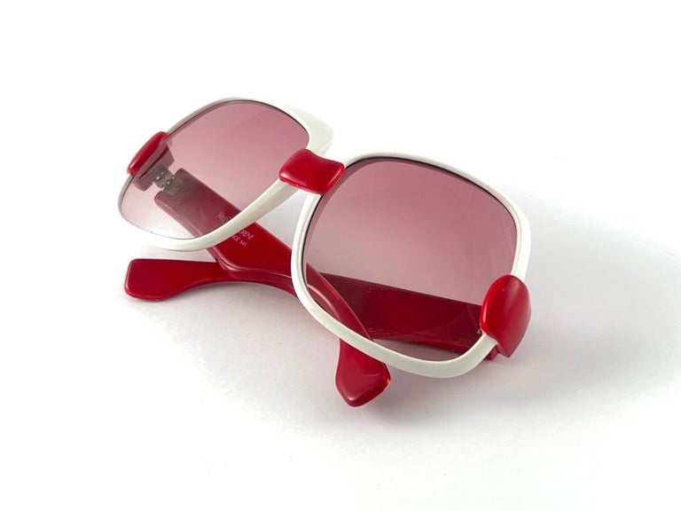 New Vintage Yves Saint Laurent YSL 545 White and Red 1970 France ...