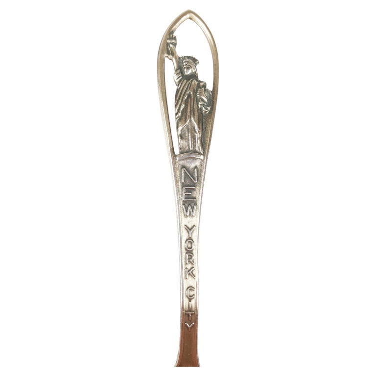 New York Statue of Liberty collectors souvenir Silver teaspoon For Sale ...