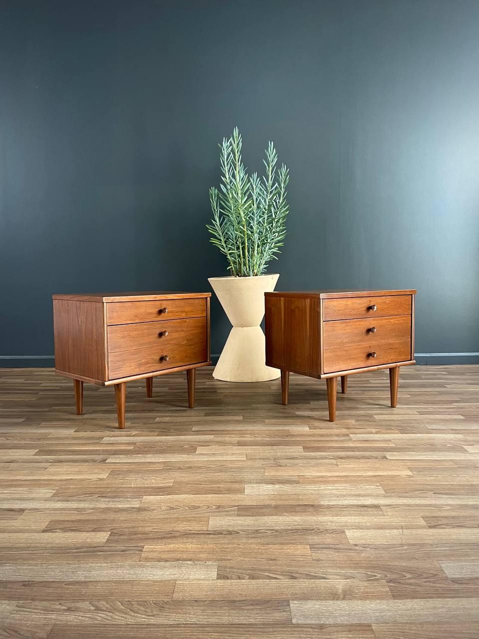 Newly Refinished - Pair of Mid-Century Modern Walnut Night Stands For ...