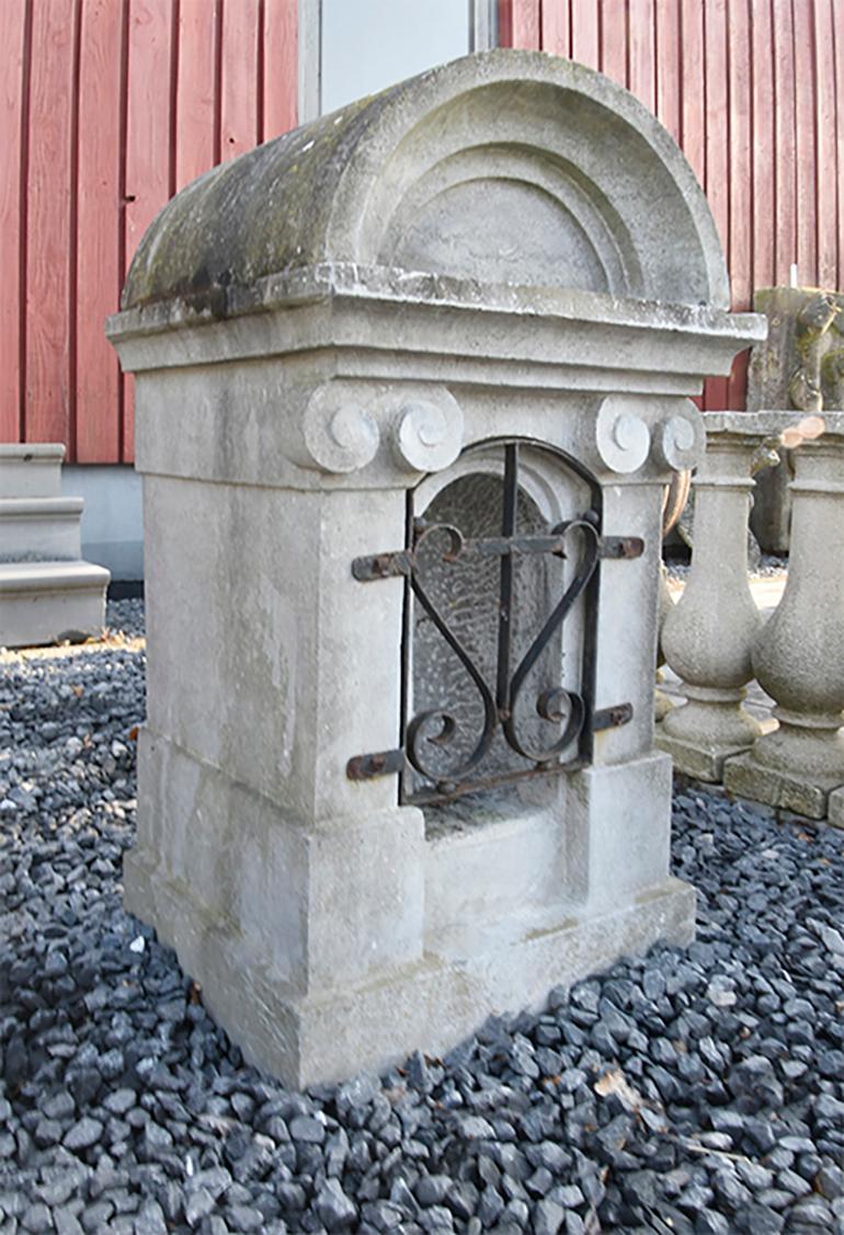 Nice Antique Niche, 19th Century For Sale at 1stDibs
