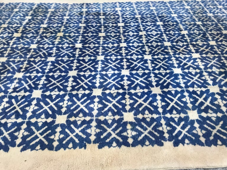 Nice Modern Design Tunisian North African Rug at 1stDibs