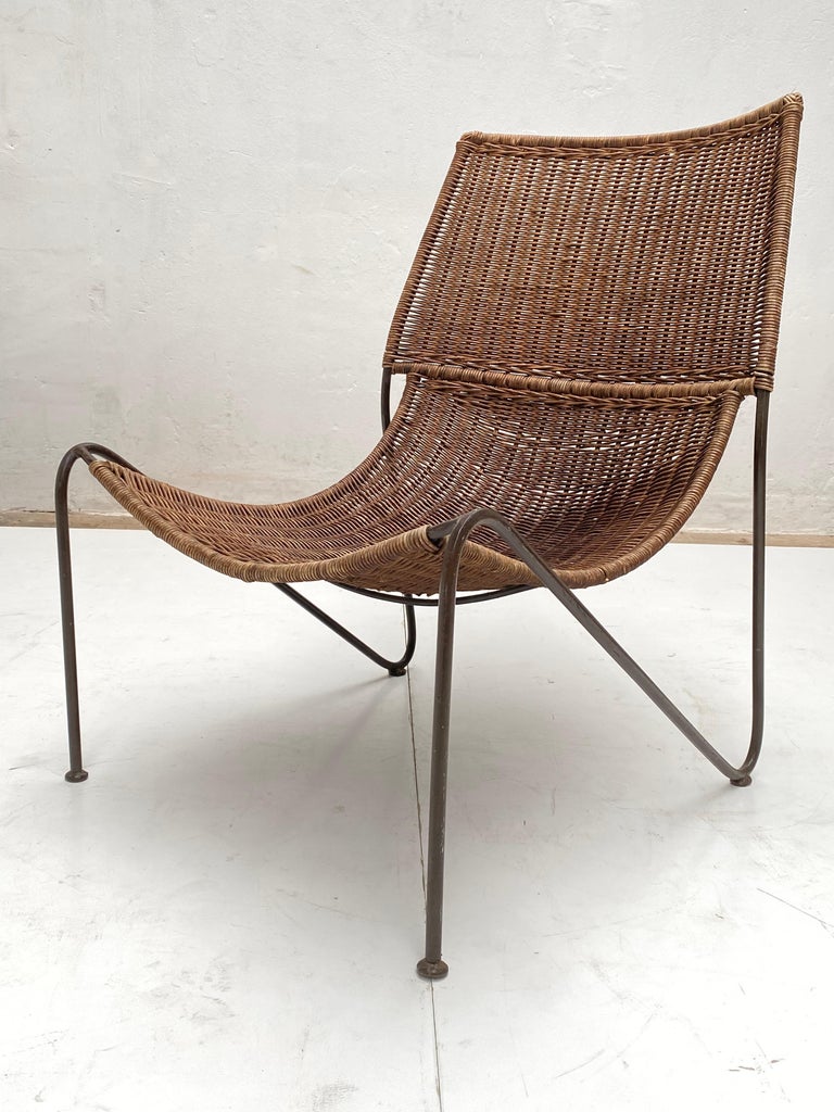 Nice Original Vintage French 1950 Wicker Lounge Chair with Serpentine ...