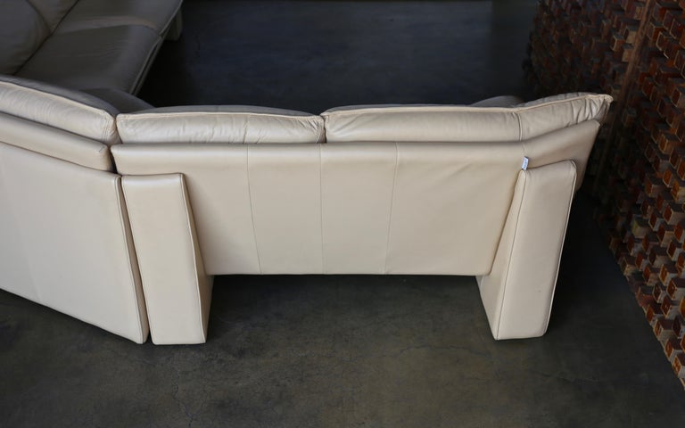 Nicoletti Salotti Modern Leather Sectional Sofa, circa 1985 at 1stDibs ...
