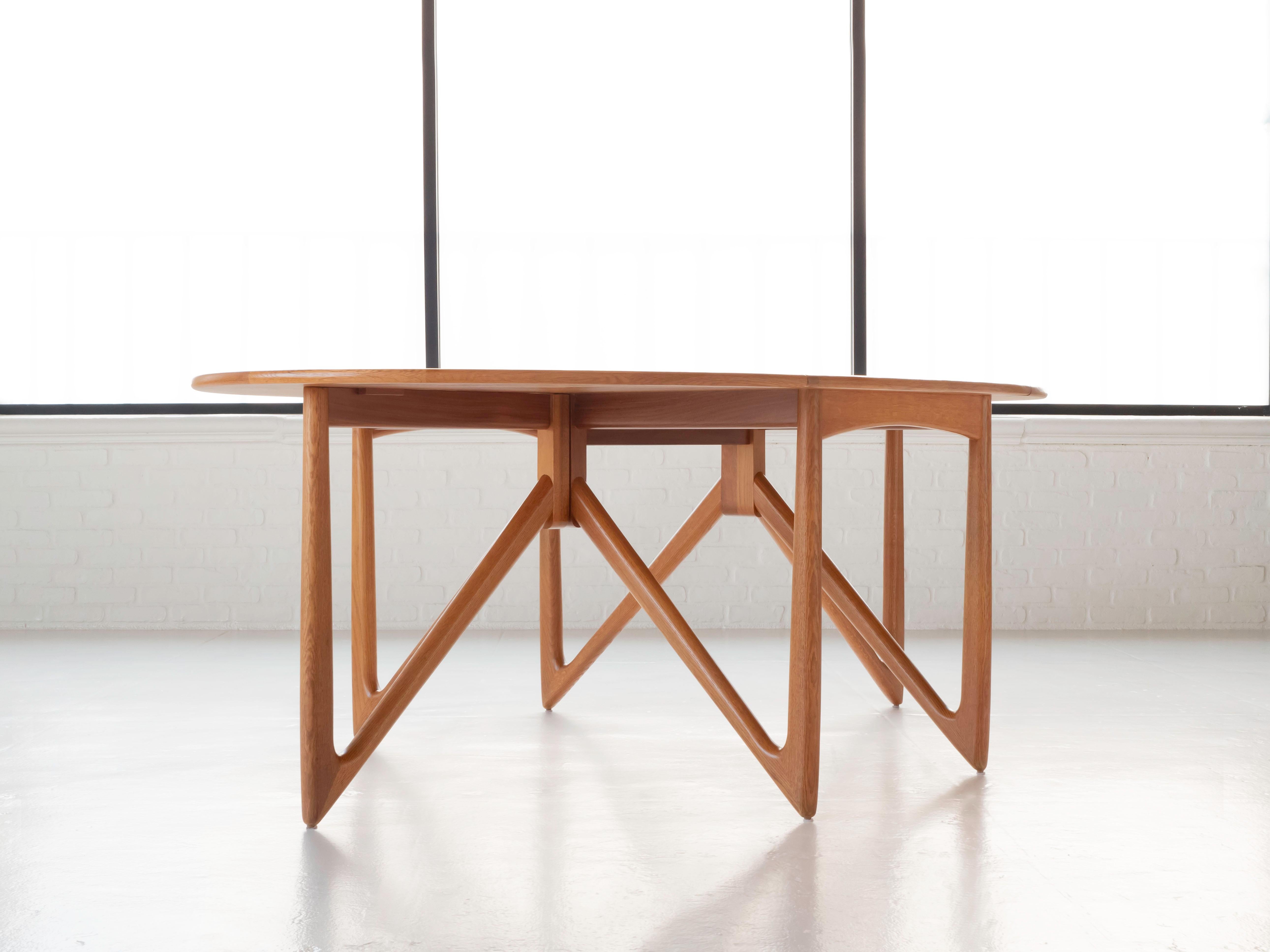 Niels Koefoed Gateleg Dining Table in Oak for Koefoeds Hornslet, 1960's ...
