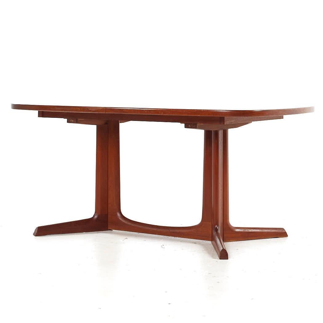 Niels Moller Style Mid Century Teak Expanding Dining Table with 2 ...