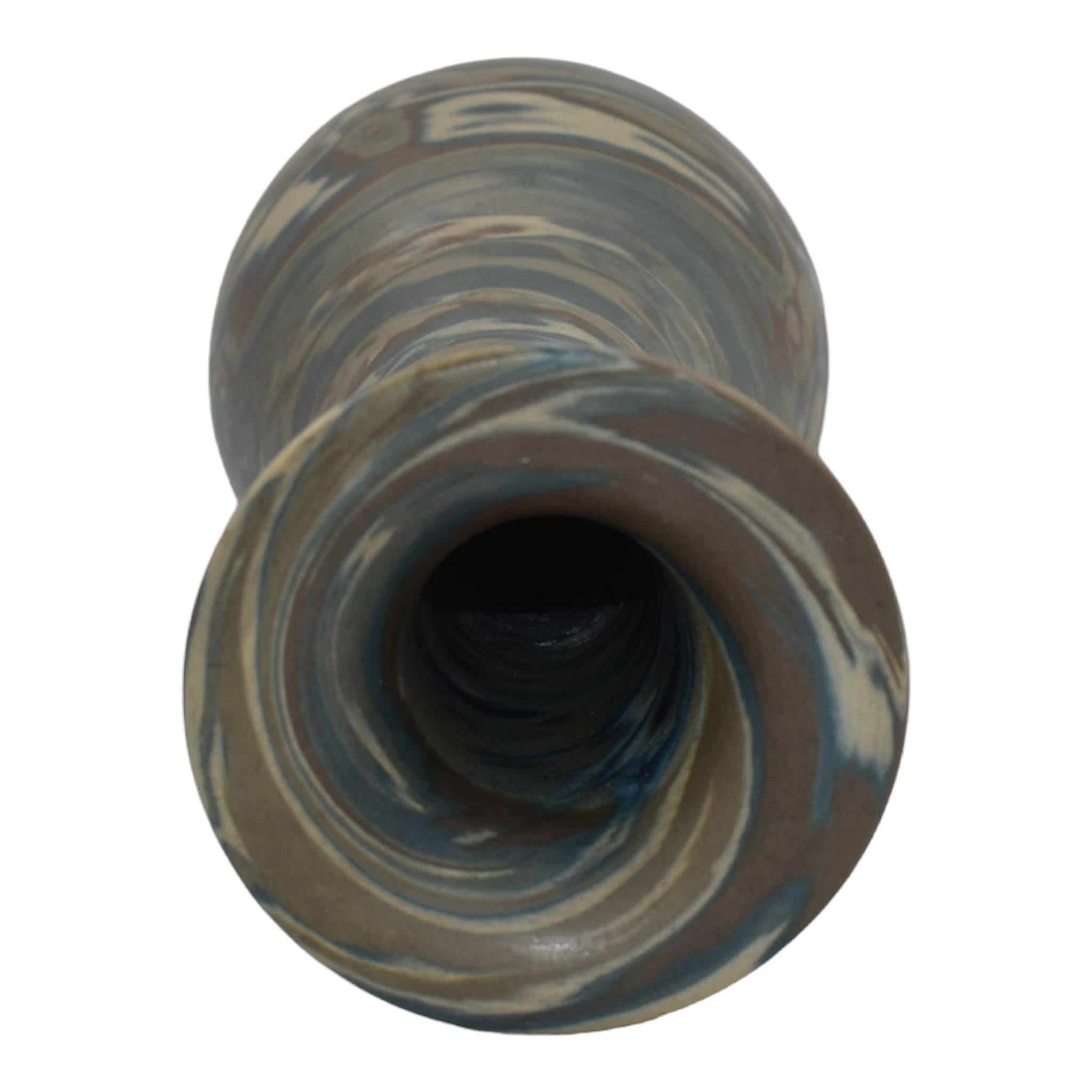 Niloak Mission Swirl 1910-24 Handmade Art Pottery Flaring Rim Baluster ...