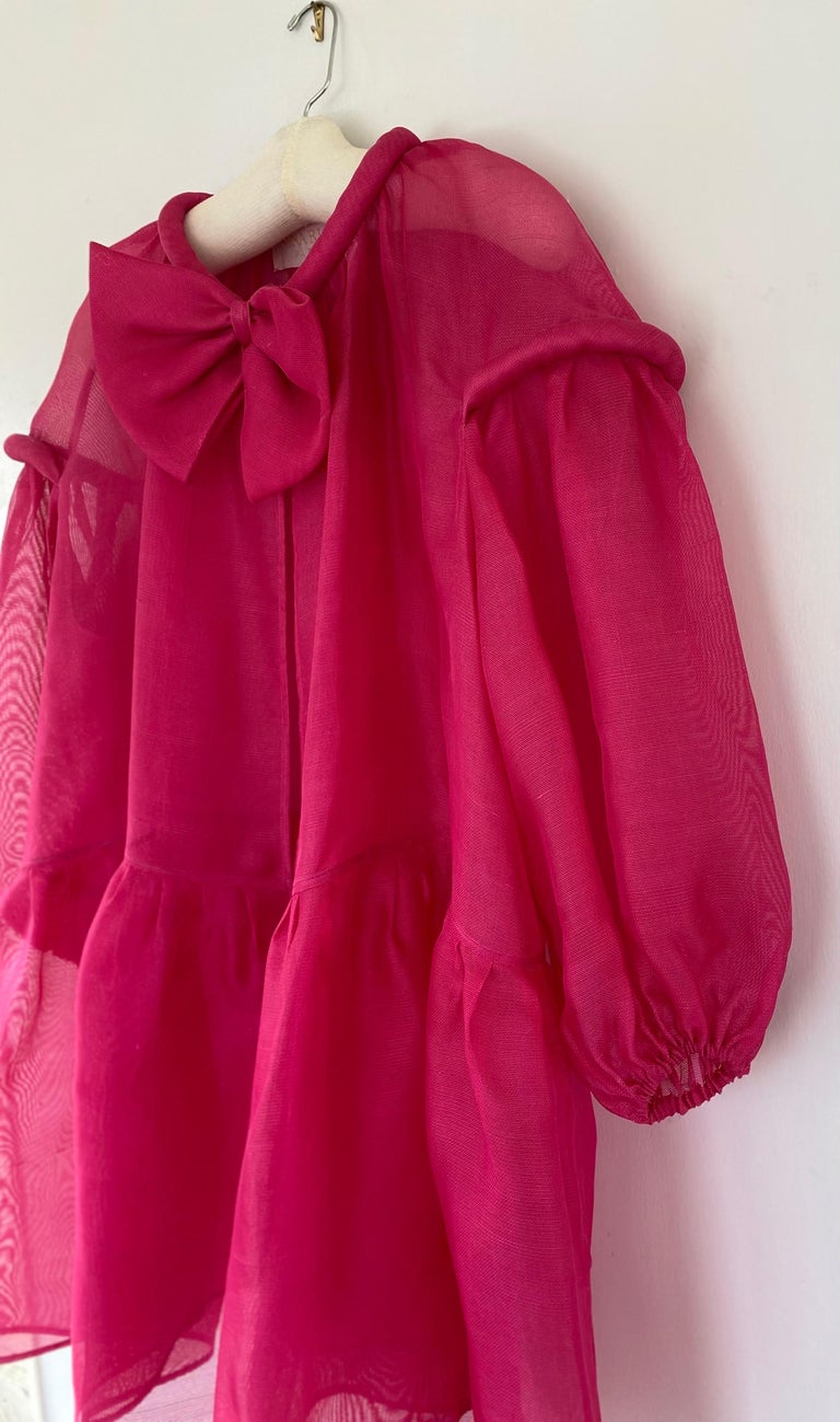 Nina Ricci 1980s Pink Silk Trapeze Coat with Bow For Sale at 1stDibs