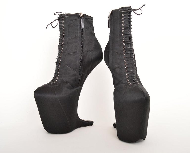 Nina Ricci Fw/2009 Runway Black Satin Platform Heel-Less Boots For Sale ...