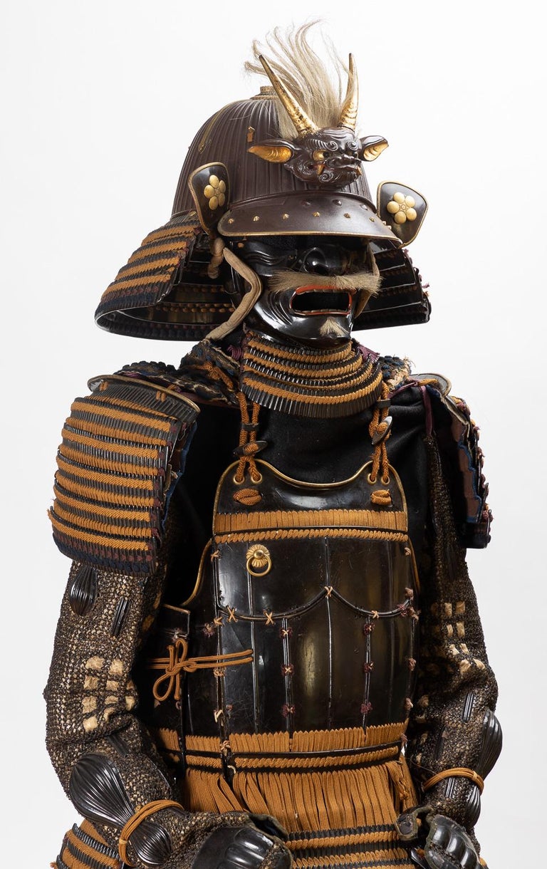 Niō-dō Tosei Gusoku, Samurai Armor with a Stylized Torso Design at ...