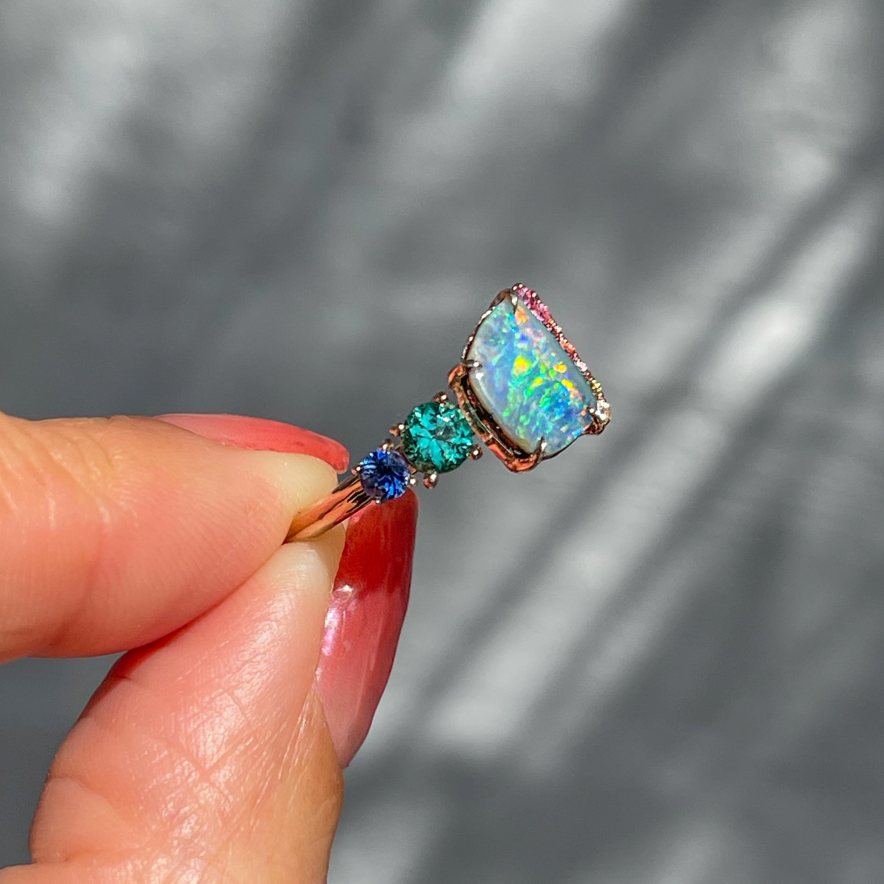 NIXIN Jewelry Pigment Introspective Australian Opal Ring with sapphires ...