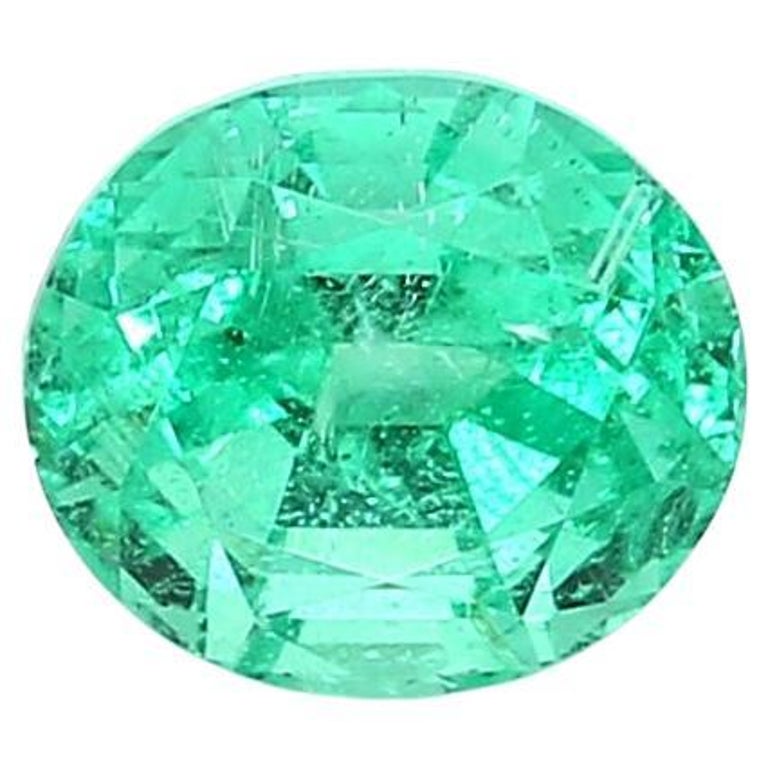No Oil Oval Shape Loose Emerald from Russia 1.38 Carat For Sale at 1stDibs