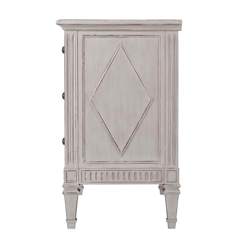 Northern European Style Painted Dresser For Sale at 1stDibs