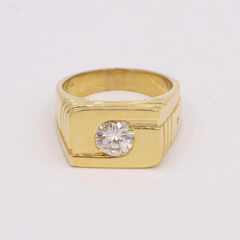Nova Diamond Gold Ring For Sale at 1stDibs
