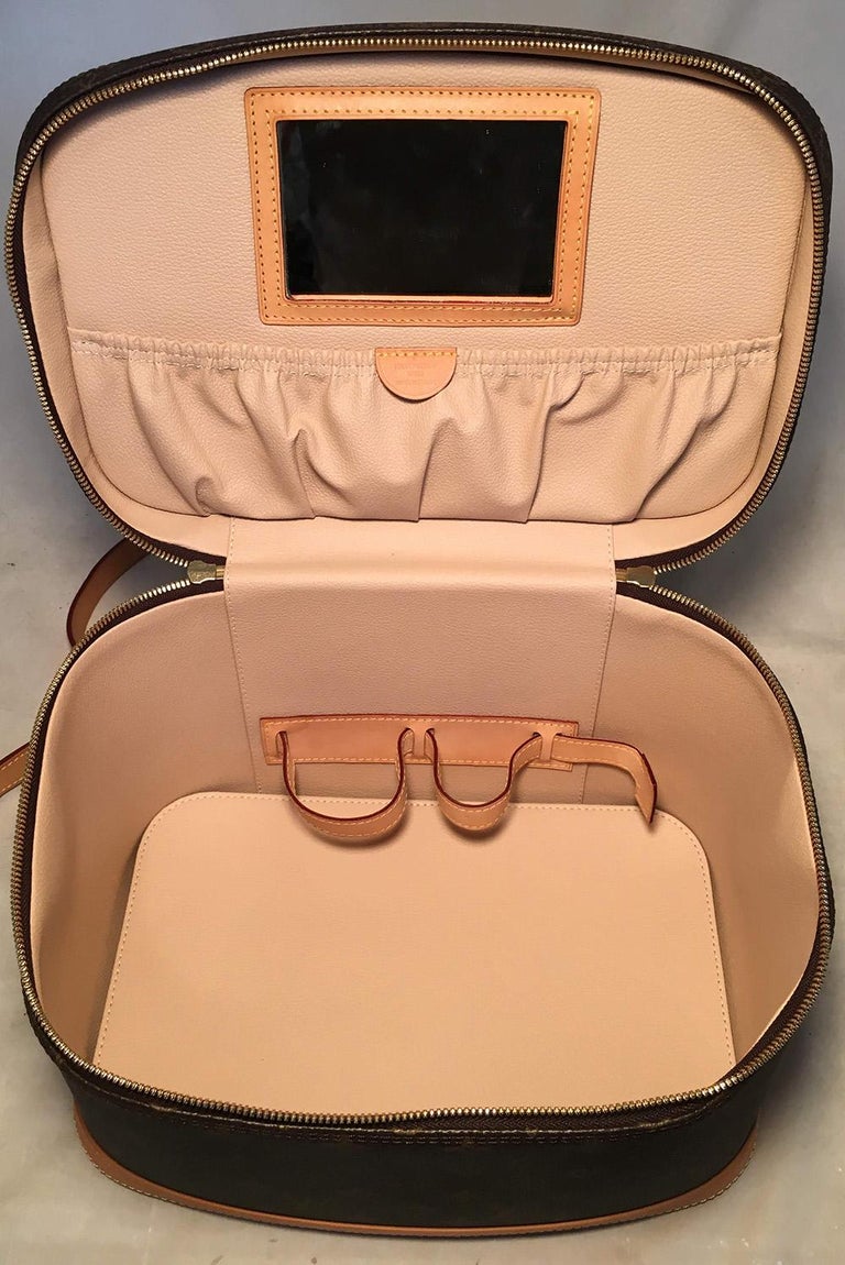 NWOT Louis Vuitton Nice Monogram Travel Train Case at 1stDibs | louis ...