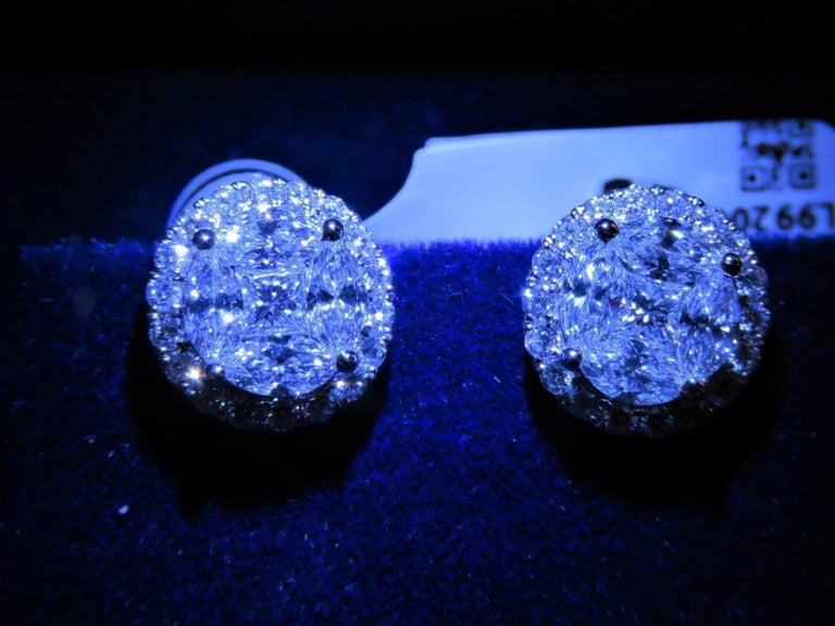 NWT $12, 000 18KT Glittering Large 2CT Diamond Stud Earrings For Sale ...