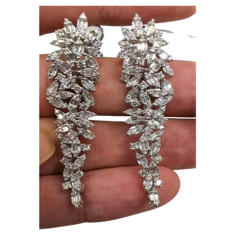 NWT $18, 599 Magnificent 18KT Gold Fancy Cascading Diamond Drape Drop ...