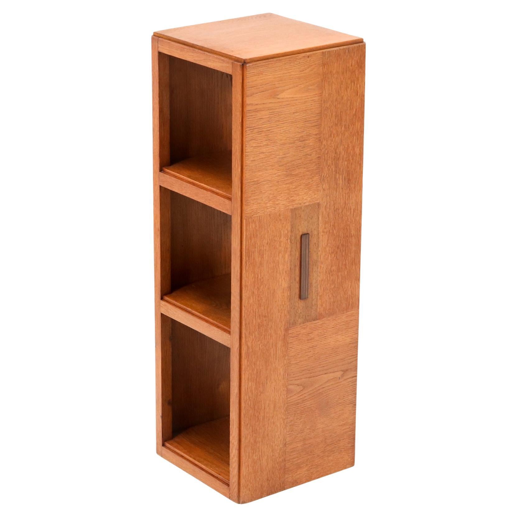 Two Oak Art Deco Modernist Side Tables by P.E.L. Izeren for De Genneper ...