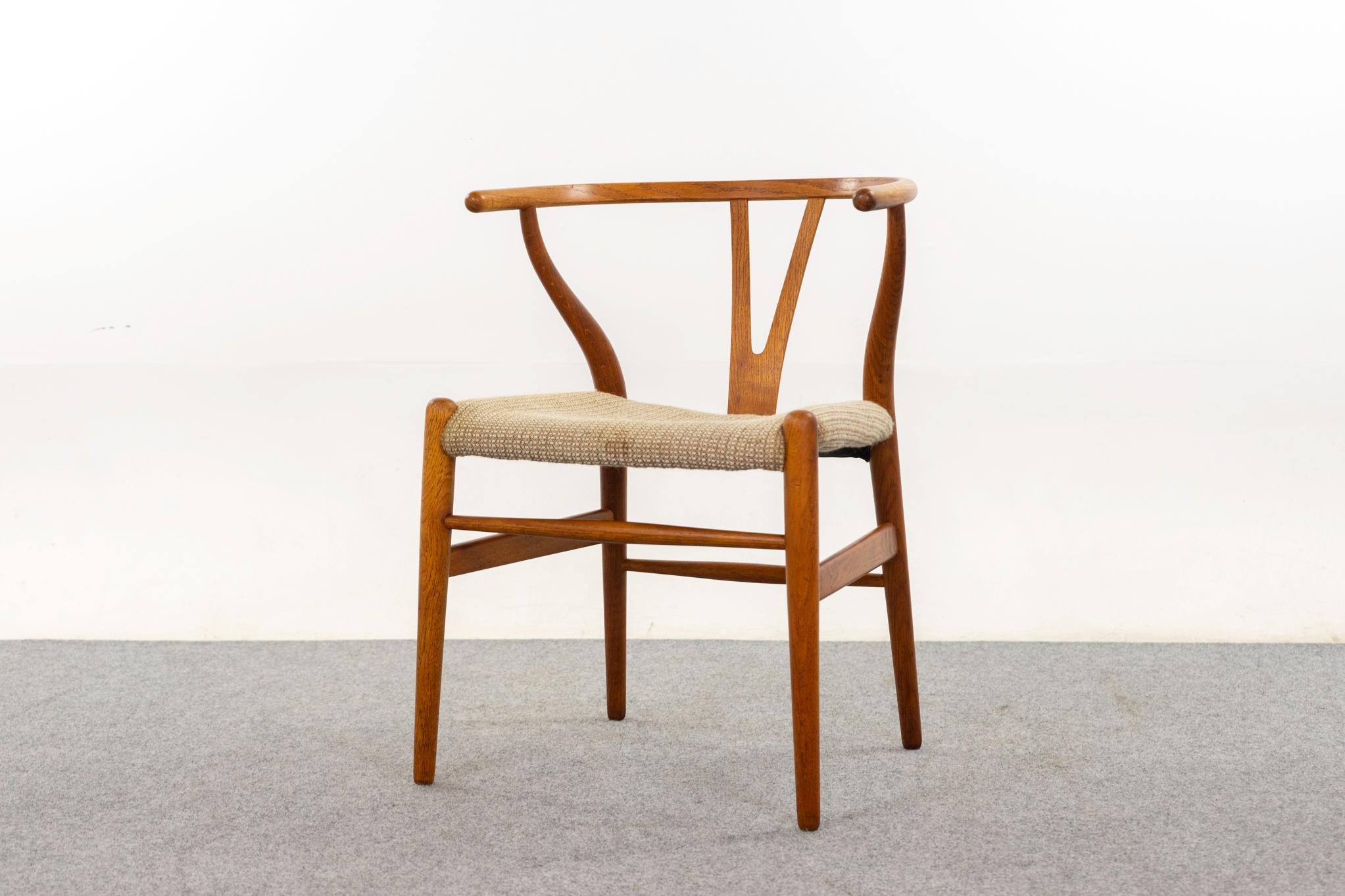 Oak CH24 Wishbone Chair by Hans Wegner For Sale at 1stDibs