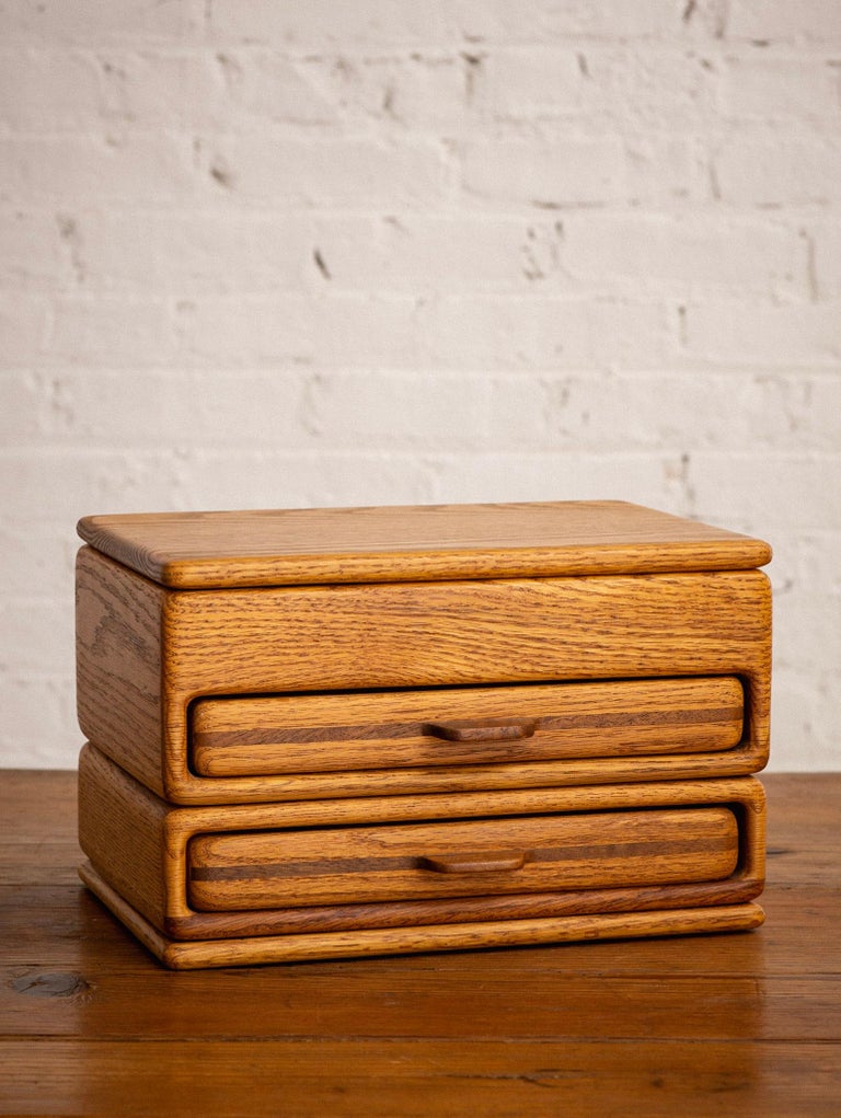 Oak Jewelry Box with Inlay Detail For Sale at 1stDibs