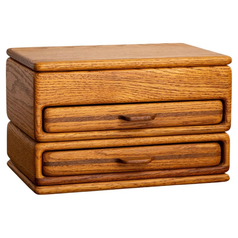 Oak Jewelry Box with Inlay Detail For Sale at 1stDibs