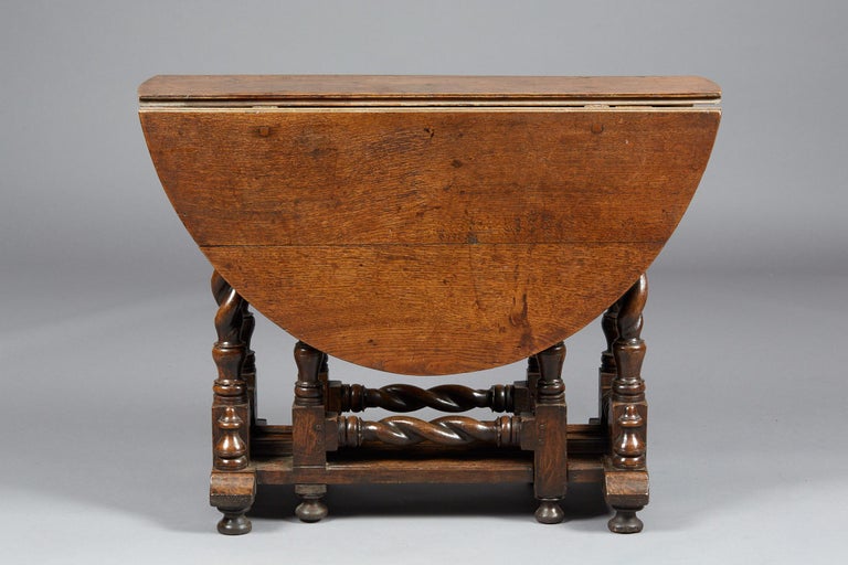 Oak Platform Base Gate Leg Dining Table, Charles II / William and Mary ...