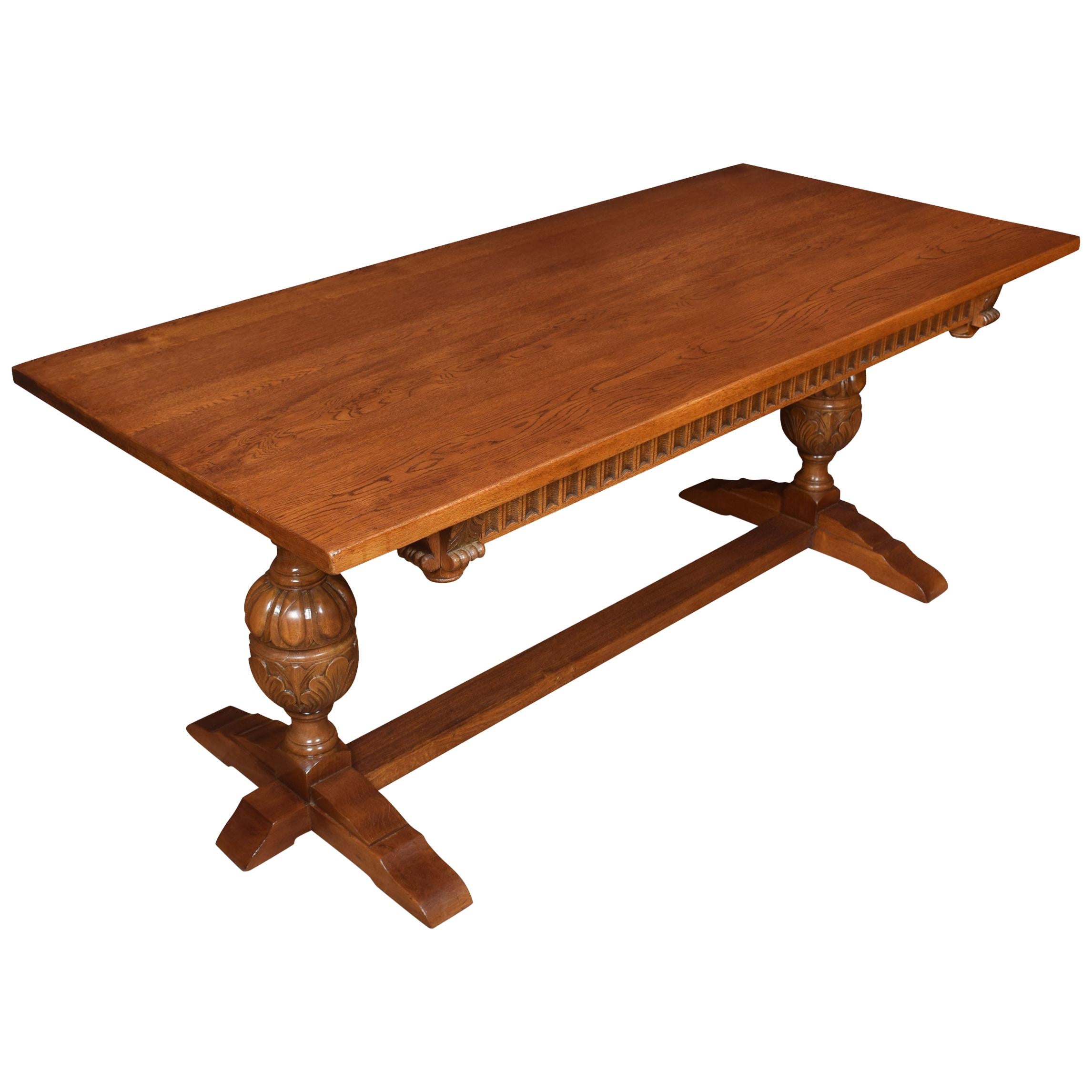 Early Georgian Refectory Table For Sale at 1stDibs