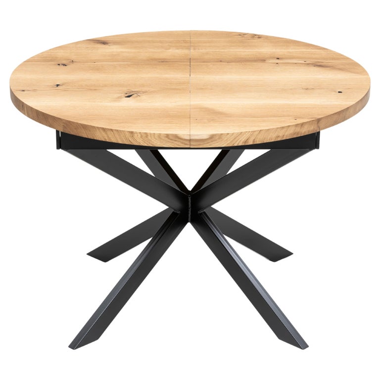 Oak Round Table, Natural For Sale at 1stDibs