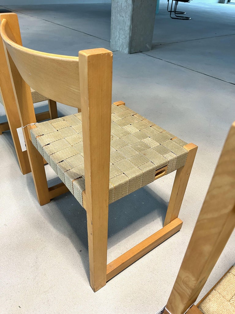 Oak stacking chairs by Hans J. Wegner for Getama, 1980s For Sale at 1stDibs