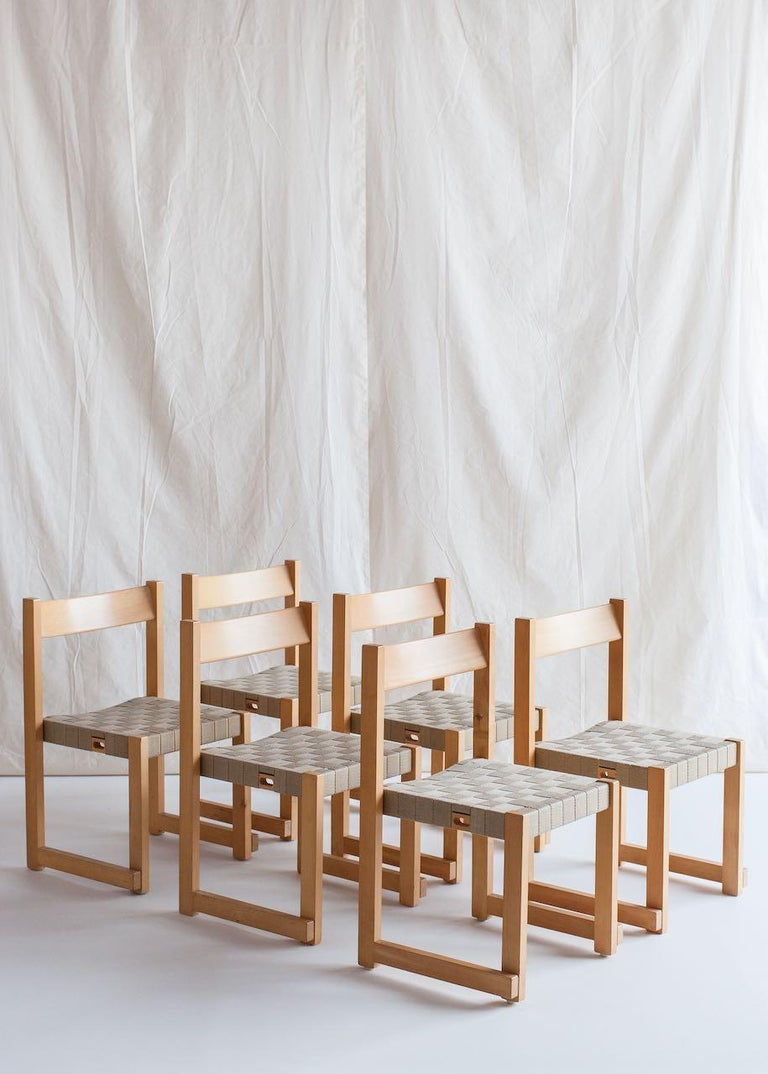 Oak stacking chairs by Hans J. Wegner for Getama, 1980s For Sale at 1stDibs