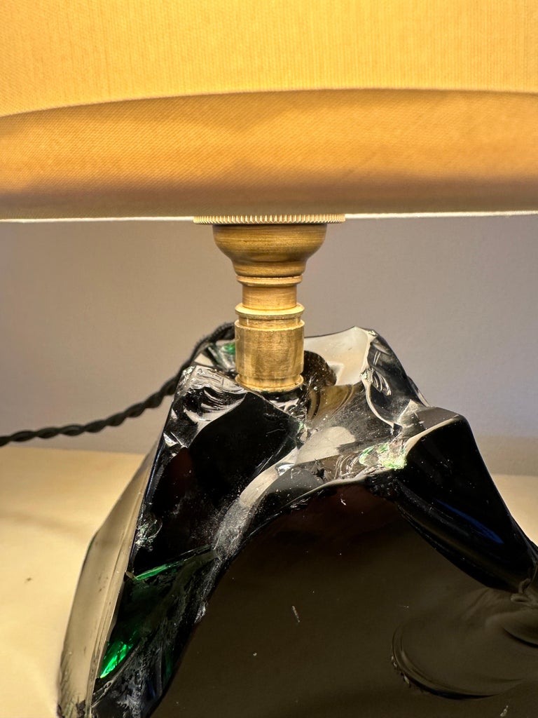Obsidian Emerald Green Glass Table Lamp For Sale at 1stDibs
