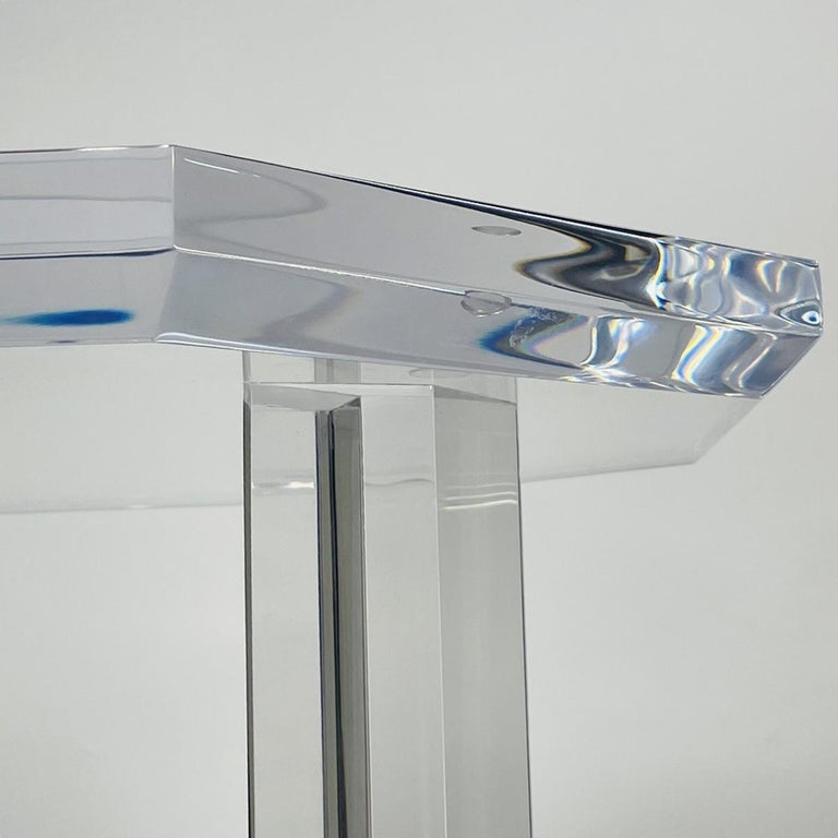 Octagonal Lucite Pedestal Table Base For Sale at 1stDibs